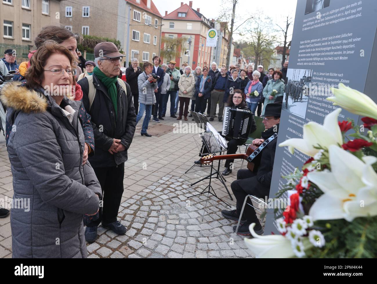 Jena, Germany. 11th Apr, 2023. Ruth Buchler-Chanash (l) from Israel ...