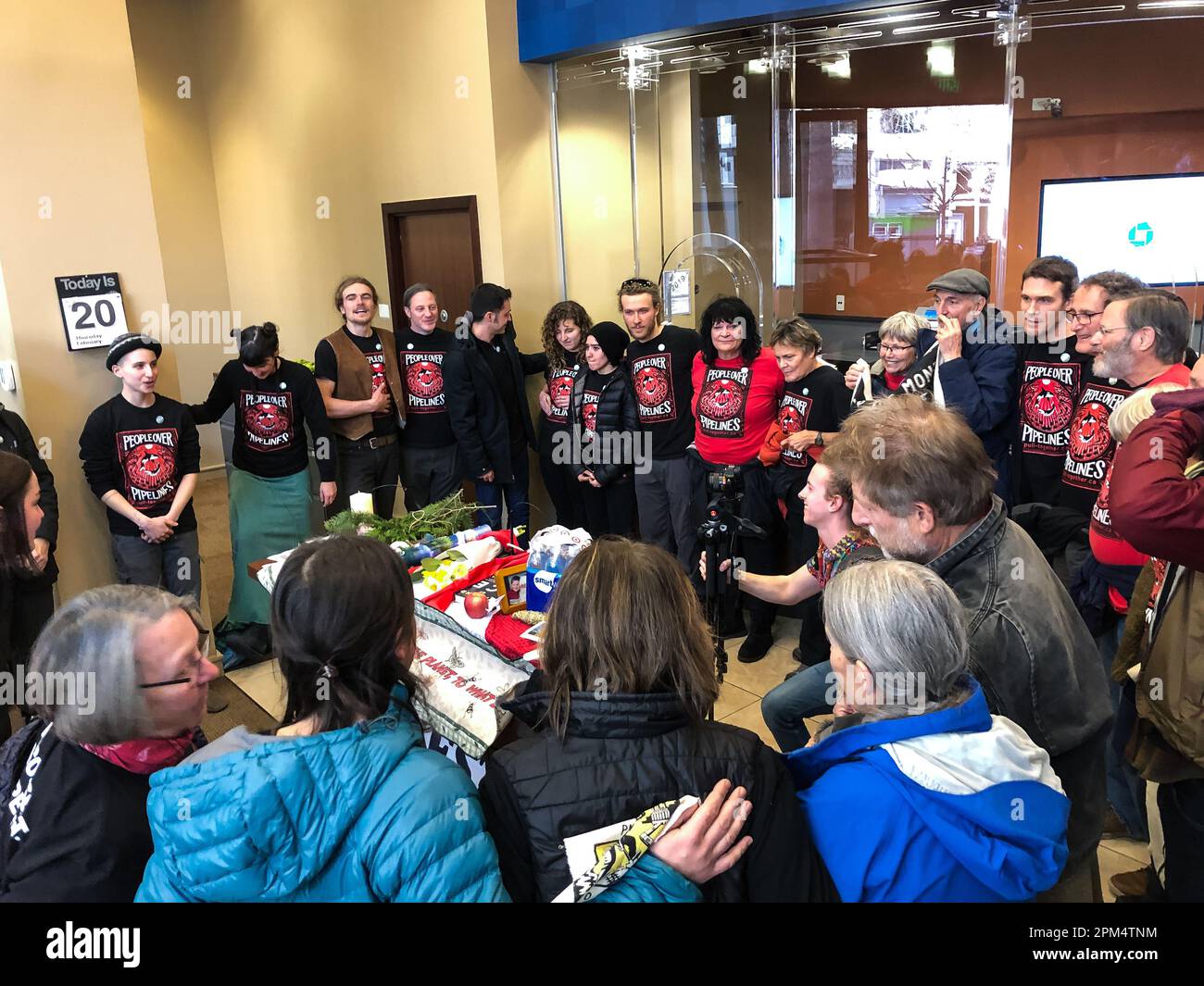 Seattle, USA - 19 Feb, 2020. Chase climate change Protest late in the ...