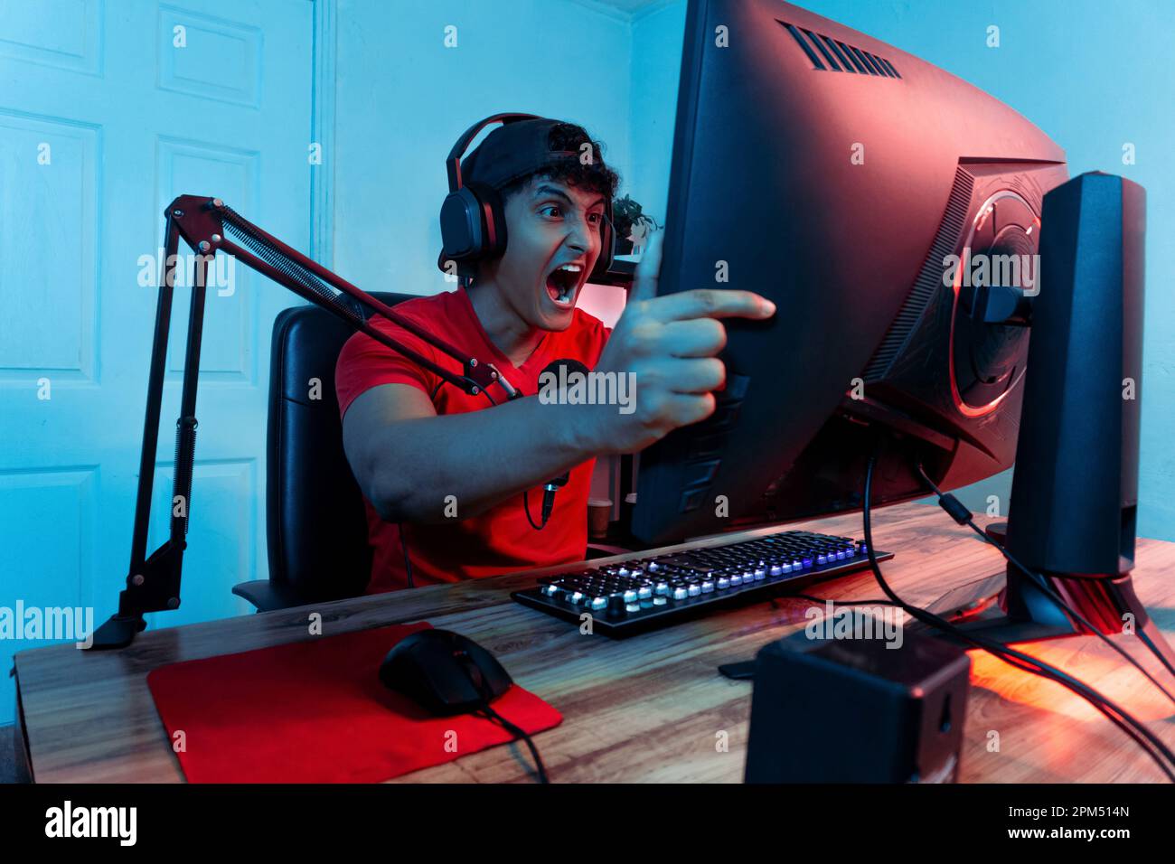 Influencer marketing brazil hi-res stock photography and images - Alamy