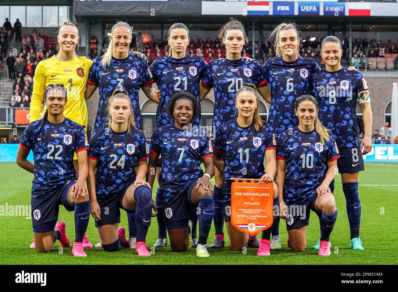 ROTTERDAM, NETHERLANDS - APRIL 11: Goalkeeper Daphne van Domselaar of ...