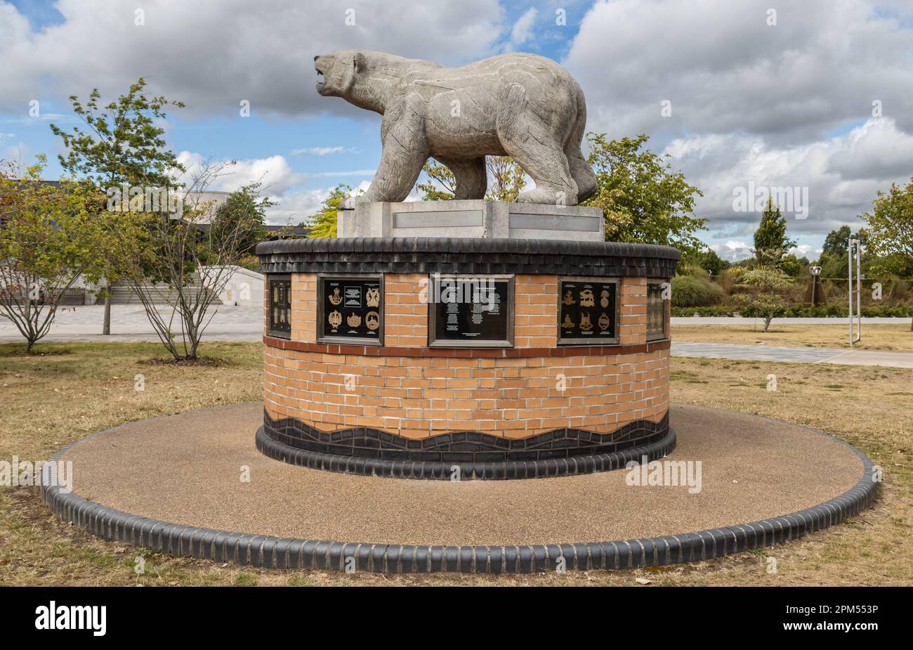 Polar bear memorial hi-res stock photography and images - Alamy