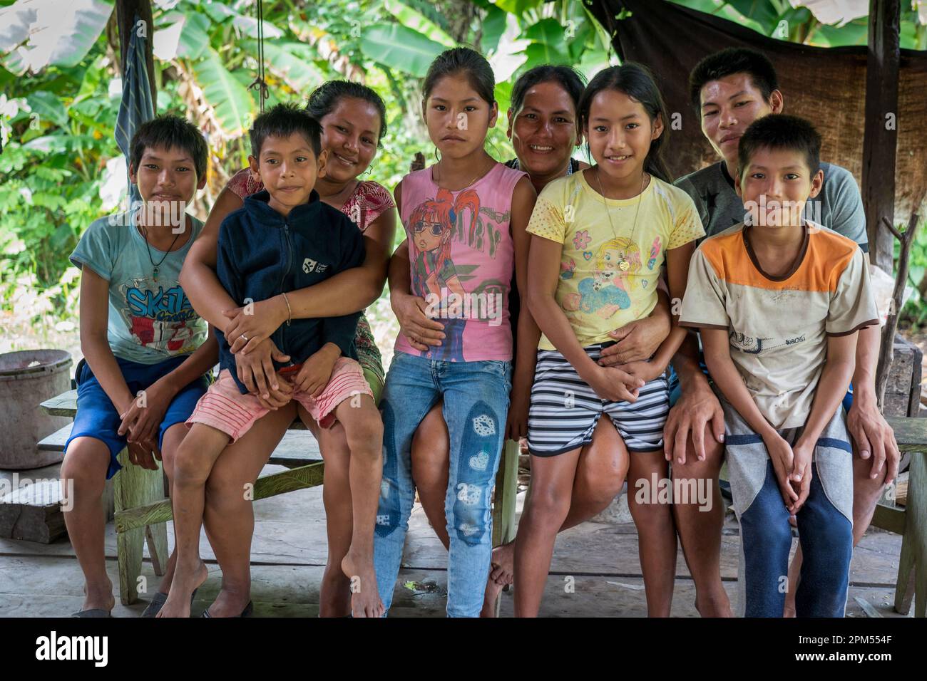 Peruana children hi-res stock photography and images - Alamy