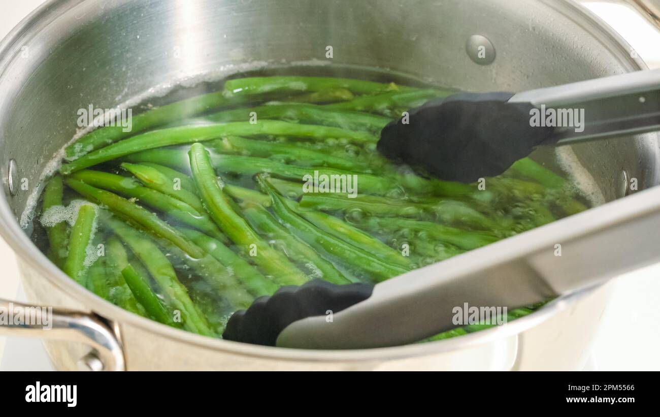 Pan Fried French Green Beans Haricots Verts Recipe Boil Green Beans