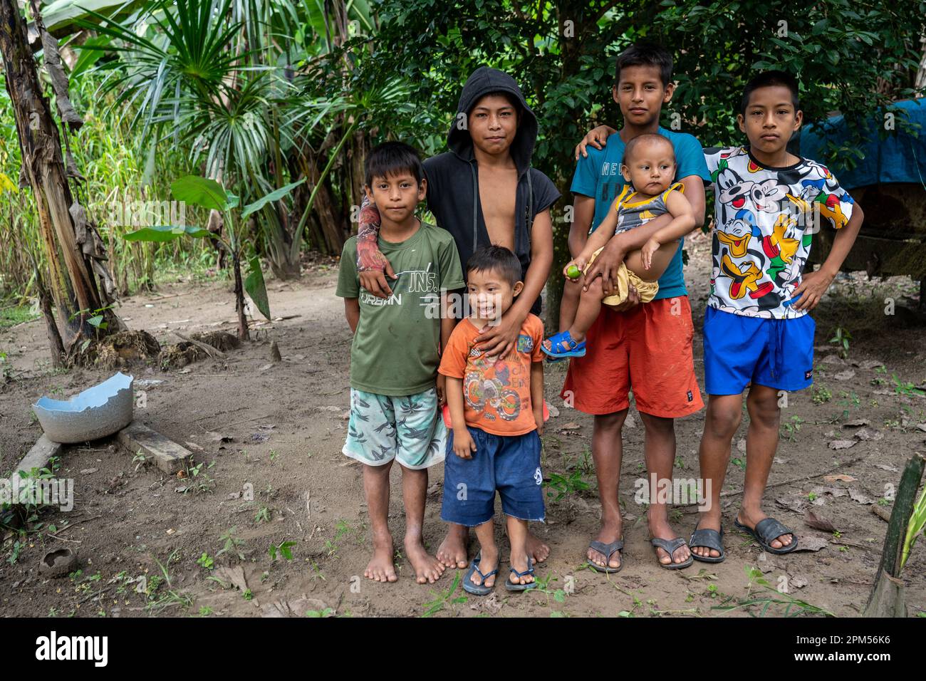 Peruana children hi-res stock photography and images - Alamy