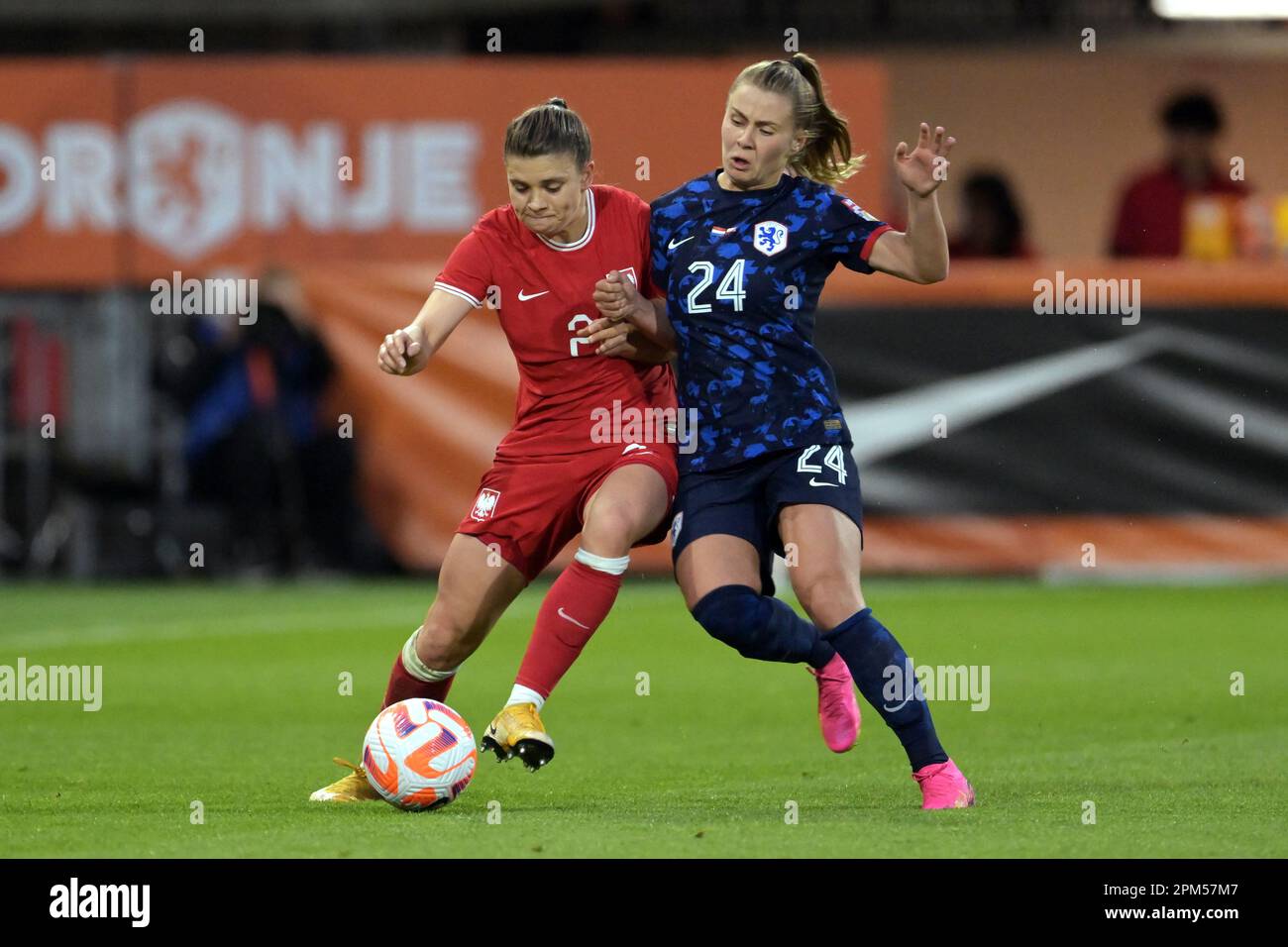 ROTTERDAM - (l-r) Martyna Wiankowska of Poland, Victoria Pelova of ...
