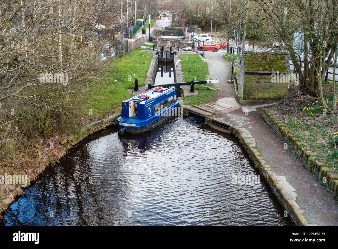 Marsden shuttle at Marsden lock on the Huddersfield Narrow Canal at ...