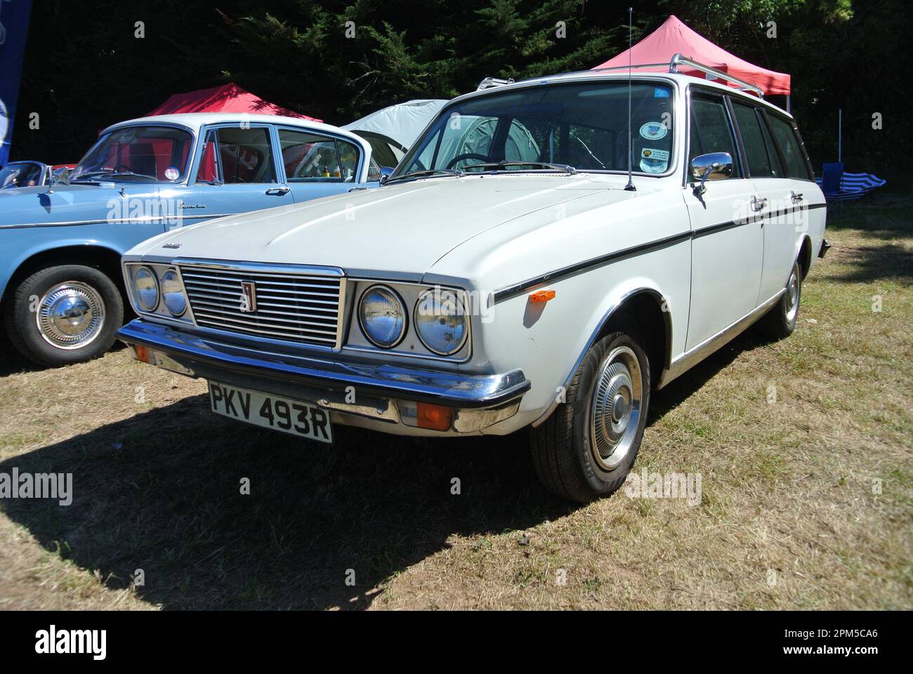 A 1976 Humber parked on display at the 47th Historic Vehicle Gathering ...