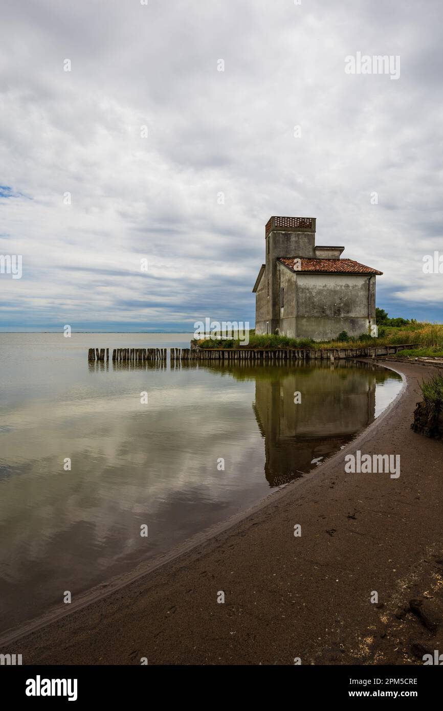 Po river delta Stock Photo - Alamy