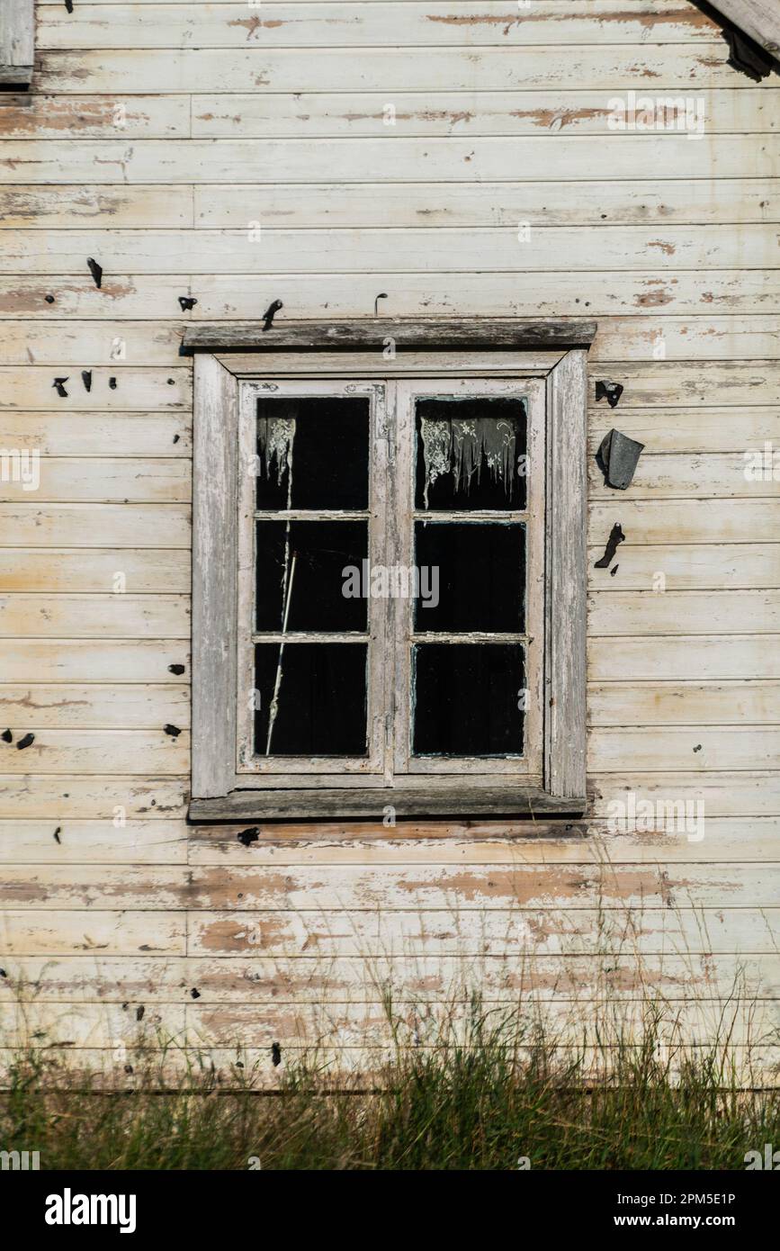 Window of old abandoned white wooden house Stock Photo - Alamy