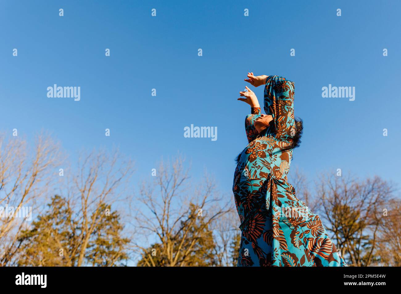 Lifting arms hi-res stock photography and images - Alamy