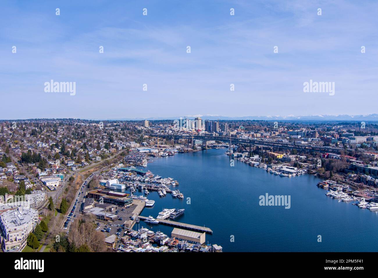 The Seattle skyline and Lake Union in March Stock Photo - Alamy