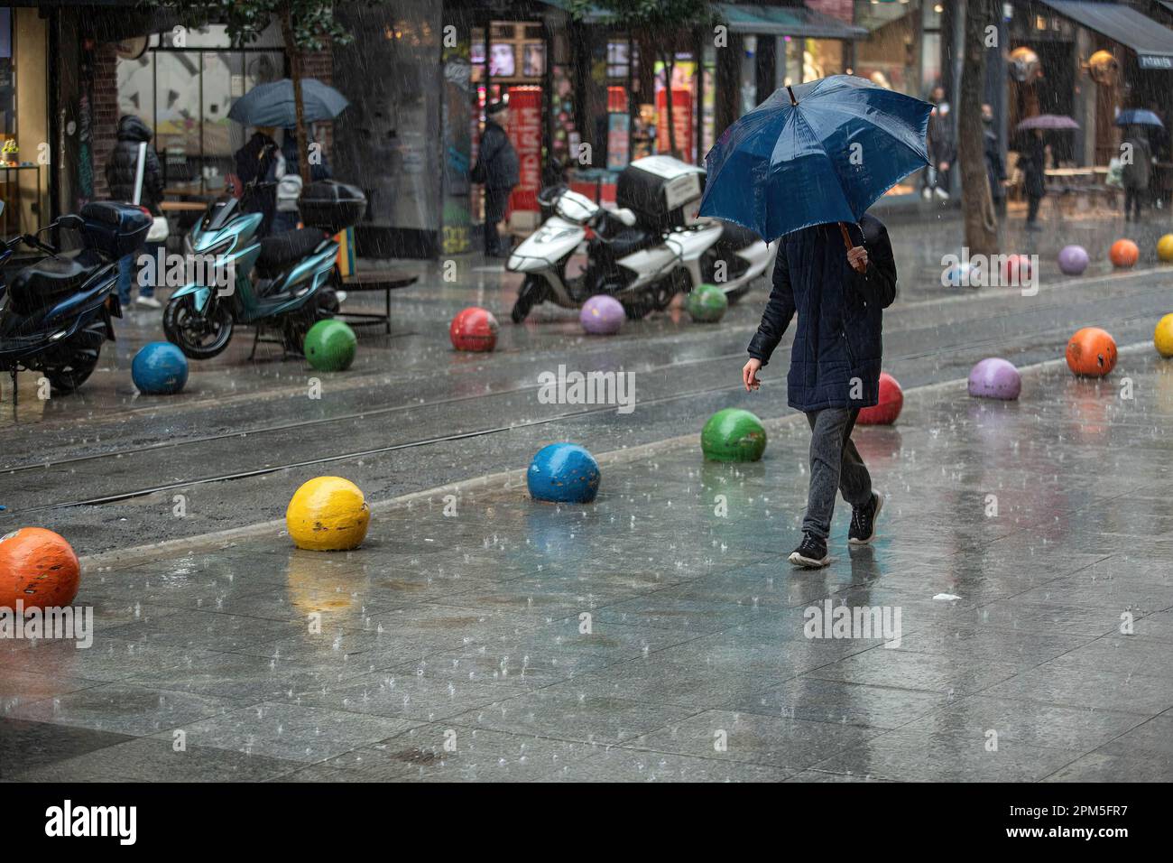 Istanbul rainfall hi-res stock photography and images - Alamy