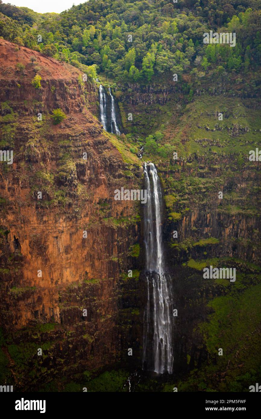 Waipo‘o falls hi-res stock photography and images - Alamy