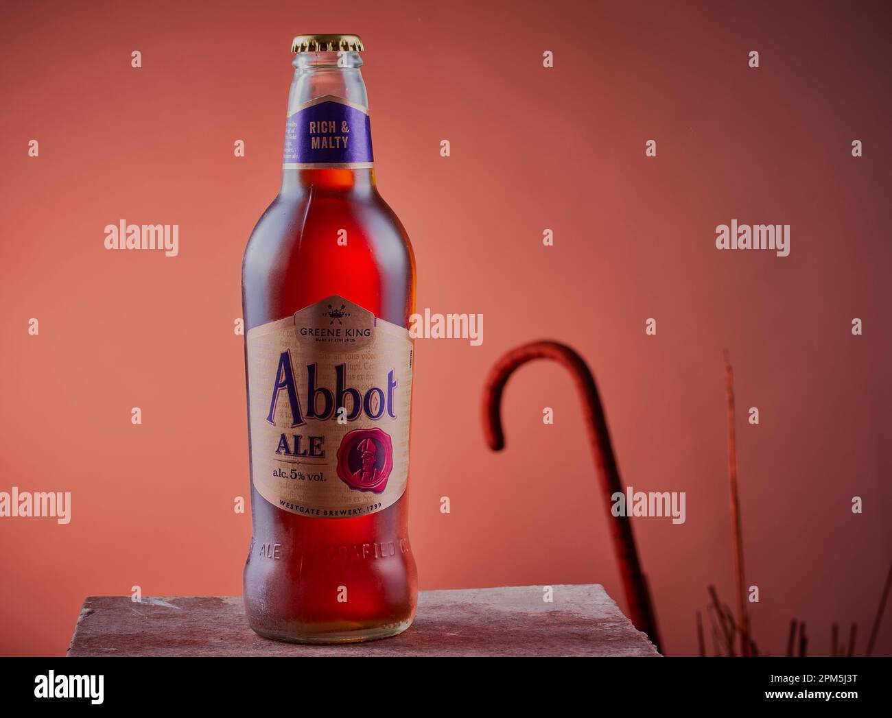 Abbbot ale bottle hi-res stock photography and images - Alamy