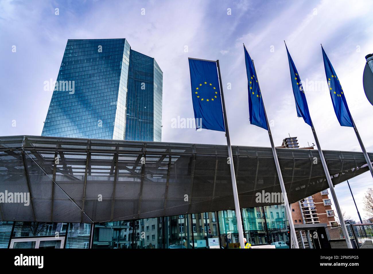 Bank quartersl hi-res stock photography and images - Alamy