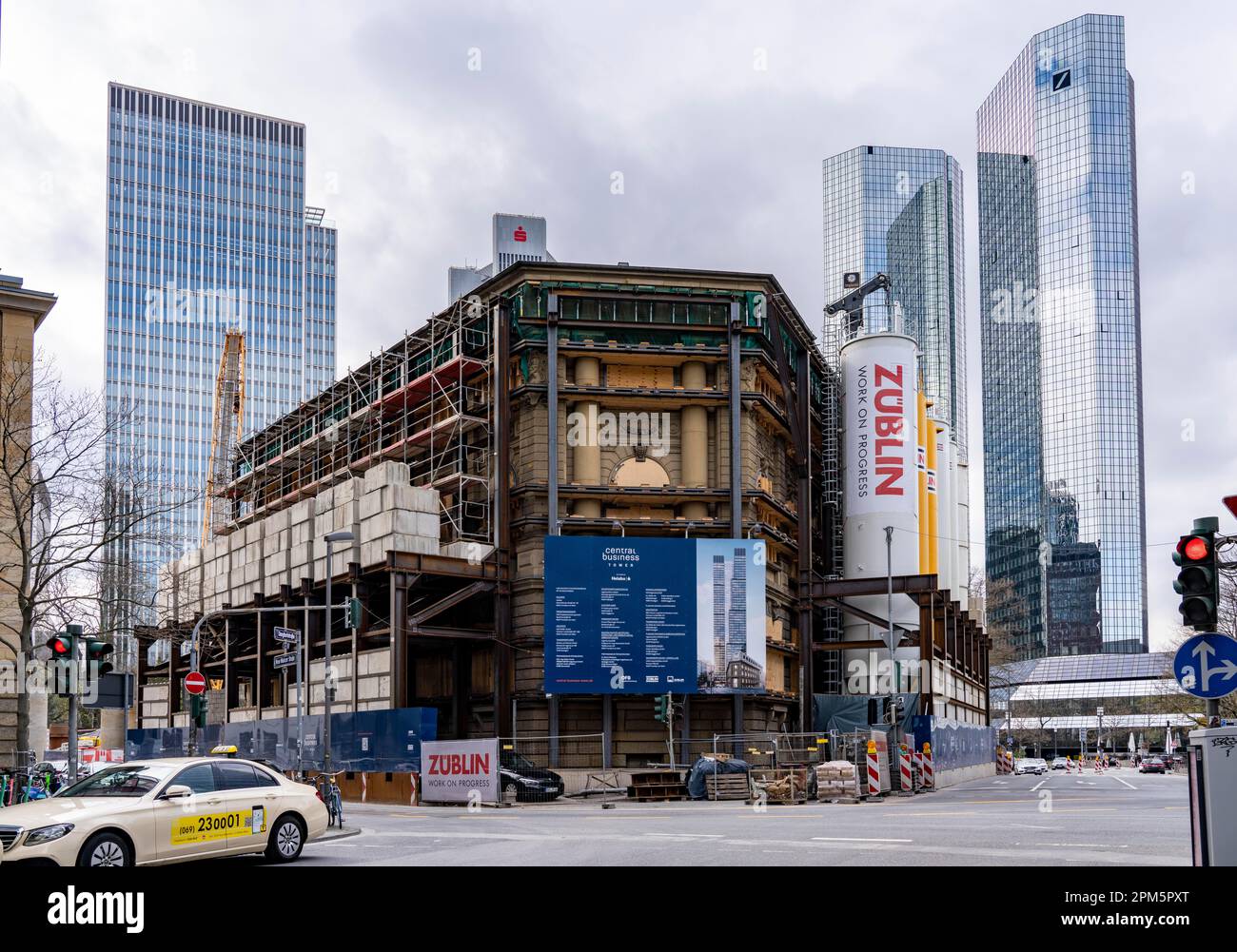 Construction site of the Central Business Tower on Neue Mainzer Straße ...