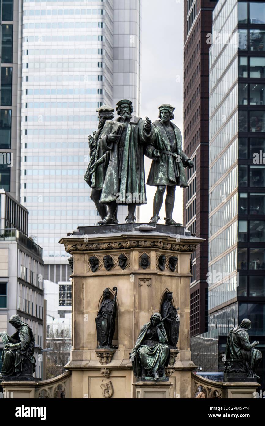 Gutenberg Monument at the Rossmarkt, in the city centre of Frankfurt am ...
