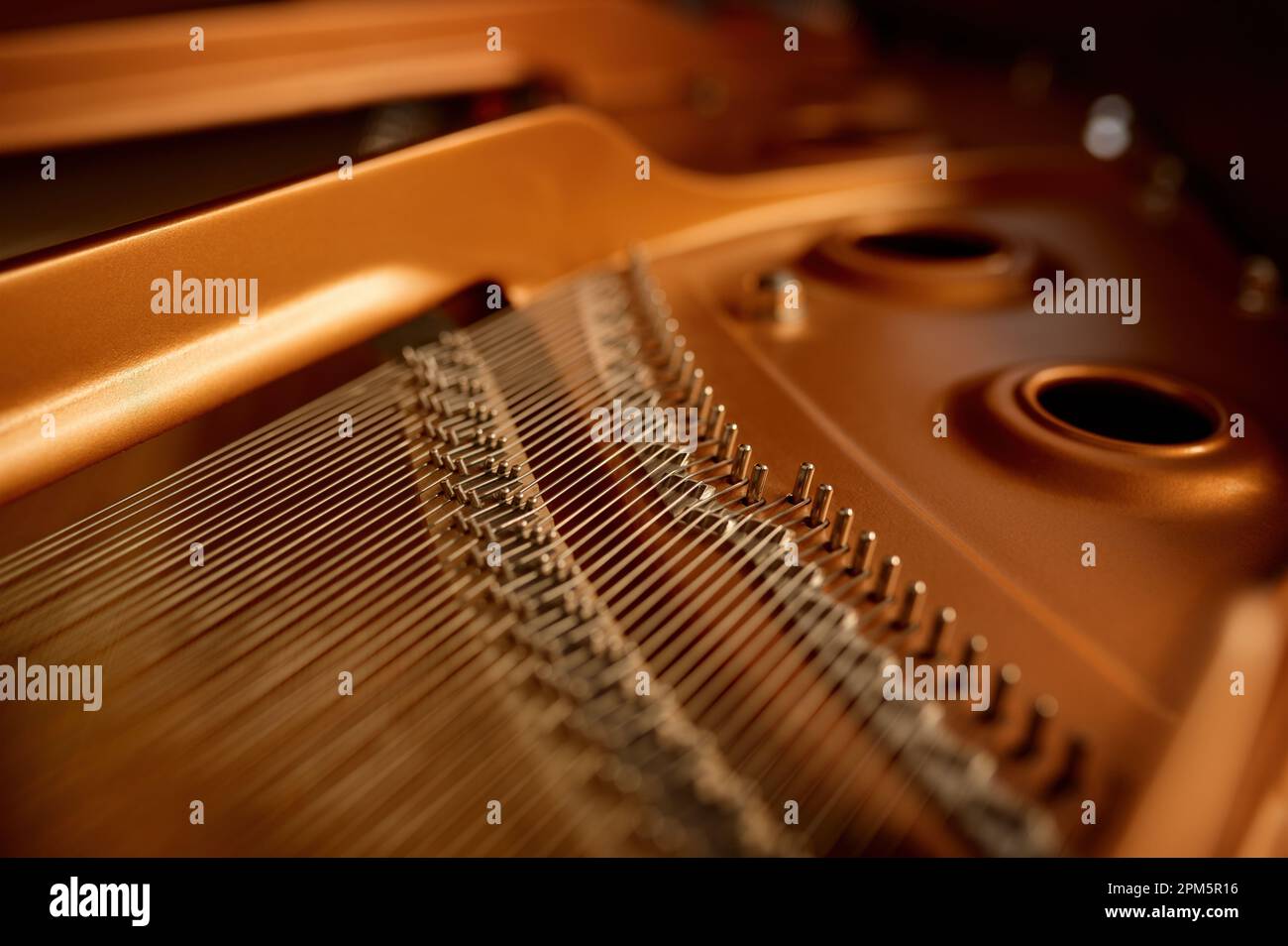 Hammers on inside grand hi-res stock photography and images - Alamy