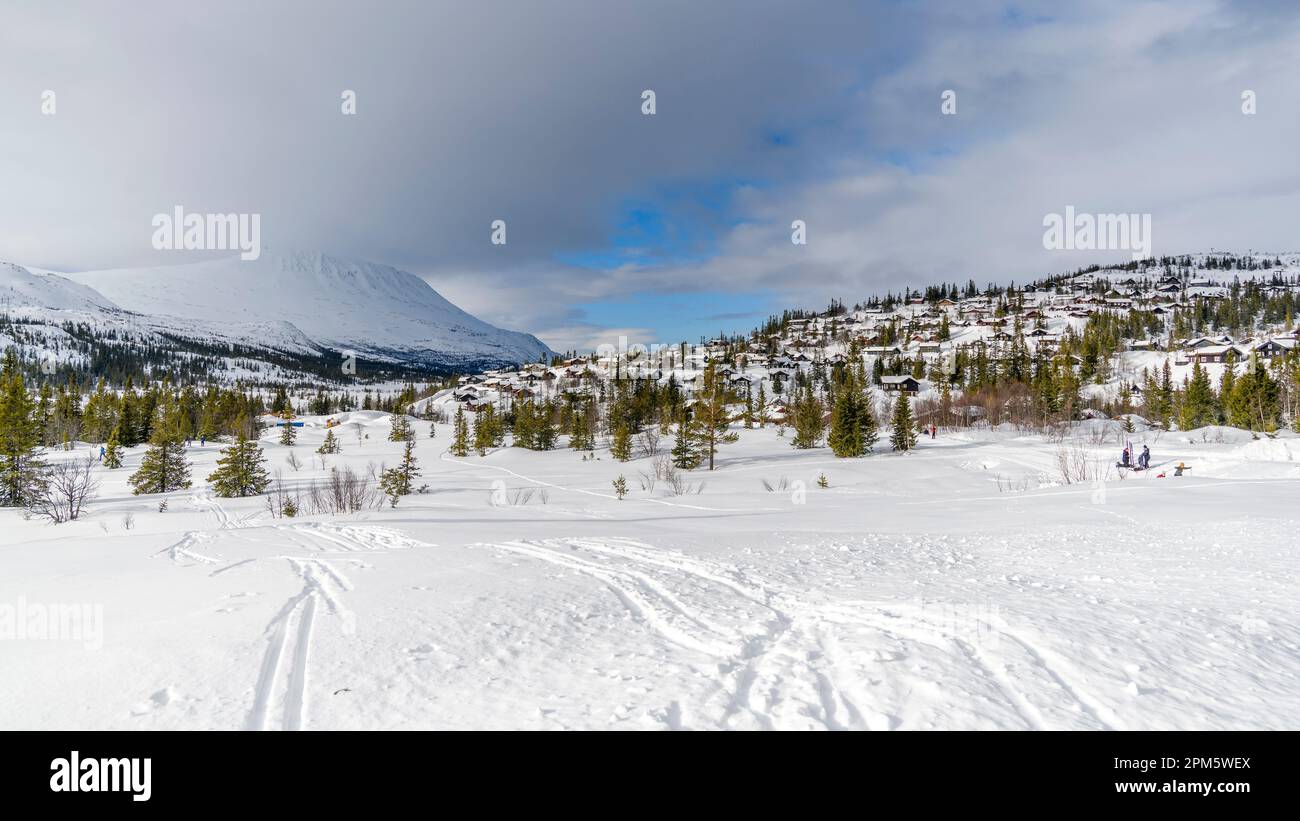 Winter cabins and winter landscape at Gaustablikk, a famous skiing ...
