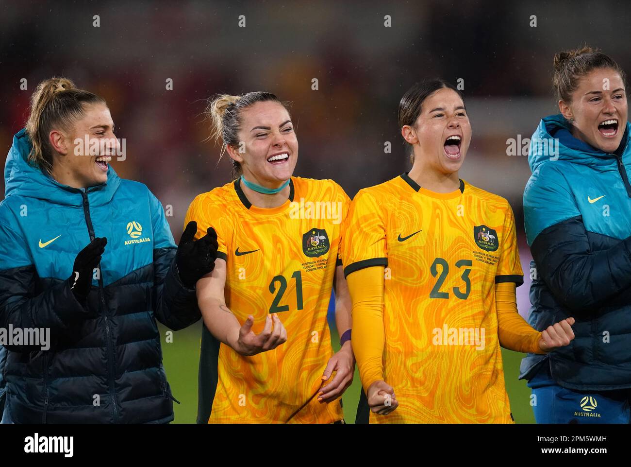 Australia's Ellie Carpenter (centre-left) and Kyra Cooney-Cross (centre ...