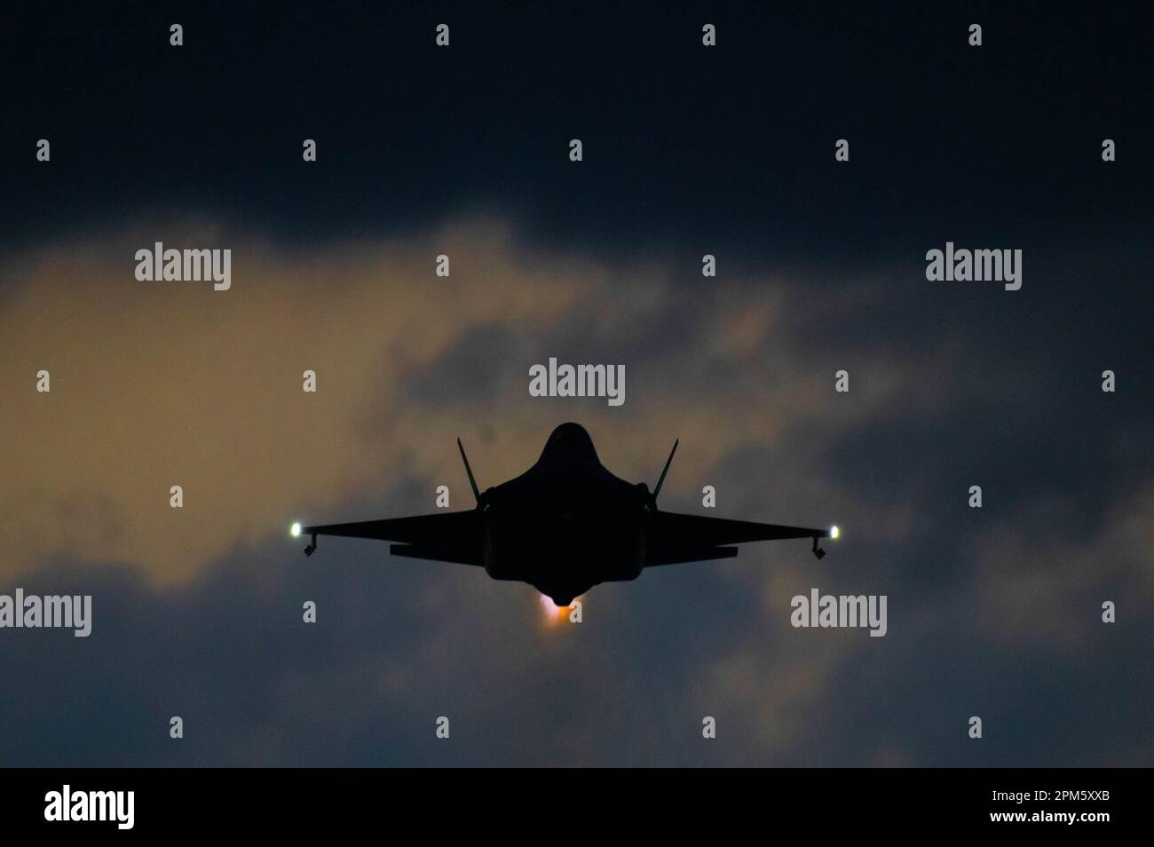 A U.S. Air Force F-35A Lightning II from the 33rd Fighter Wing takes ...