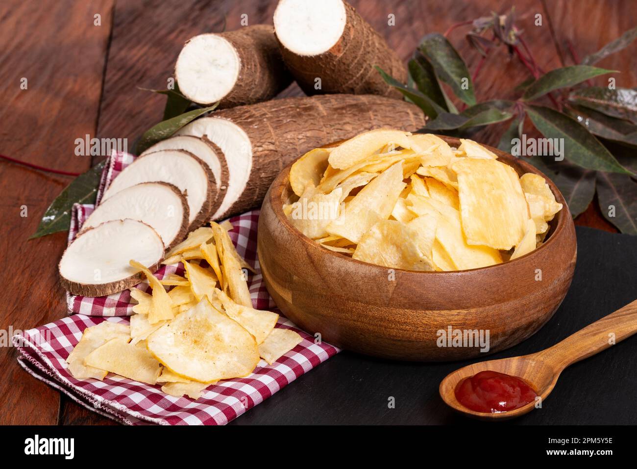 Cassava Manioc Esculenta; Snacks Fried Yuca Flakes Stock Photo - Alamy