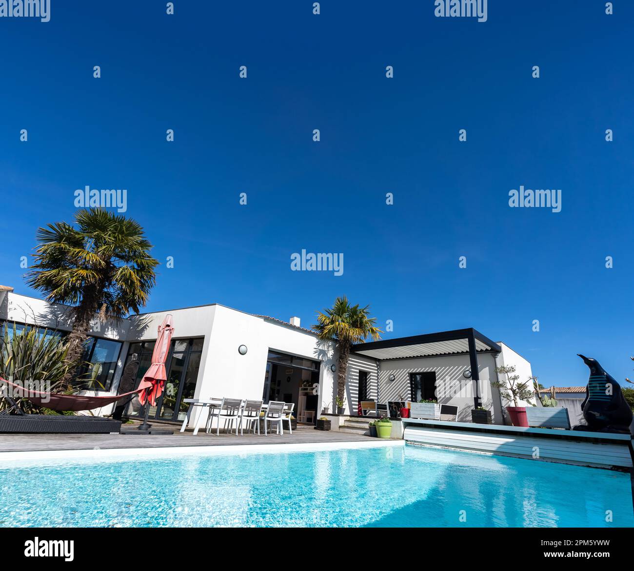 Trendy outdoor patio pergola shade structure, awning and patio roof ...