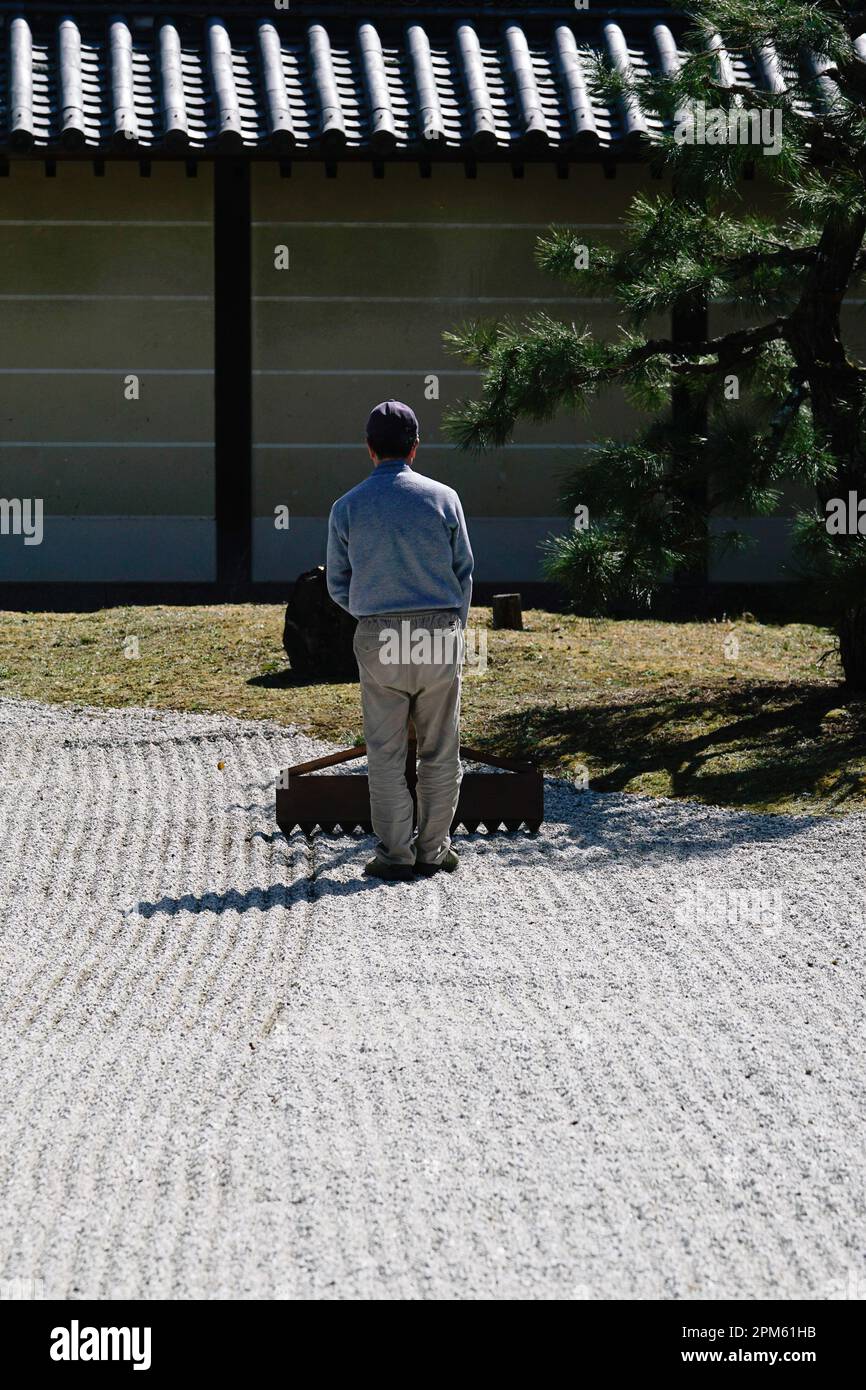 Kyoto, Arashiyama; Daikakuji Temple, former Saga Palace, the head ...