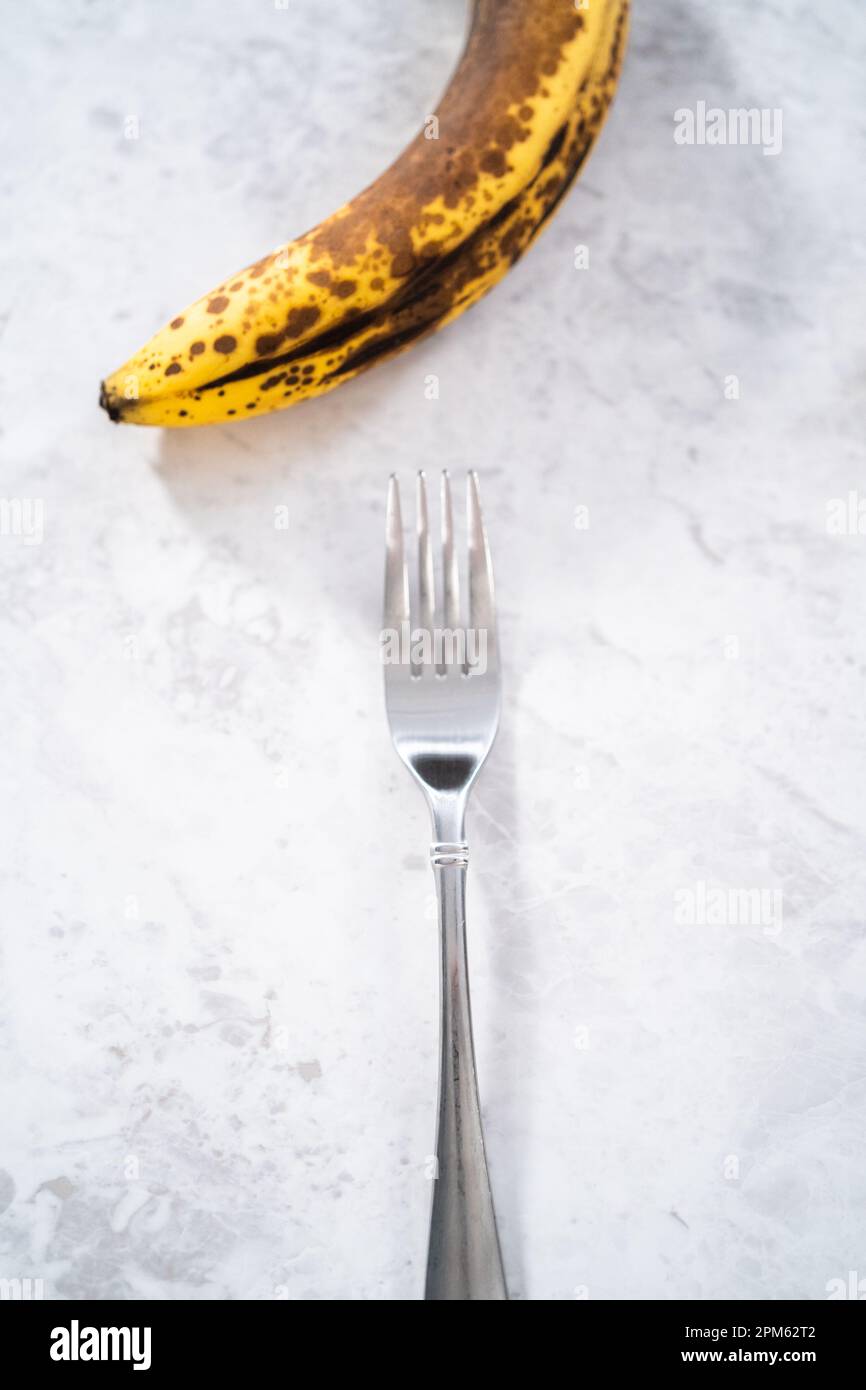 Mashed ripe bananas hi-res stock photography and images - Alamy