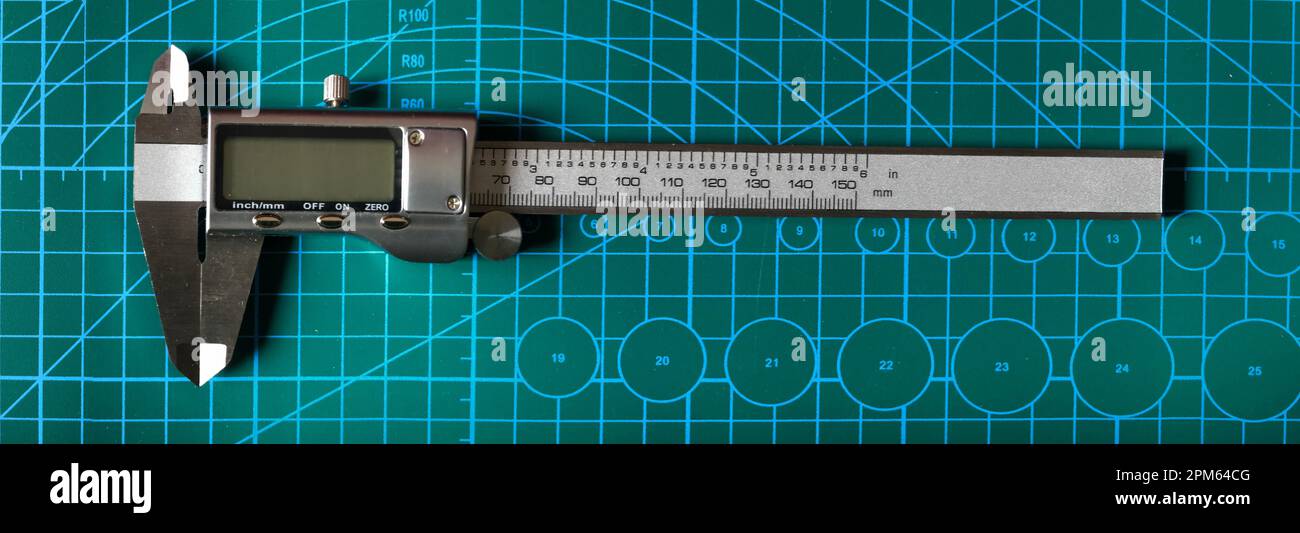 caliper electronic measuring tool, with electronic display Stock Photo ...