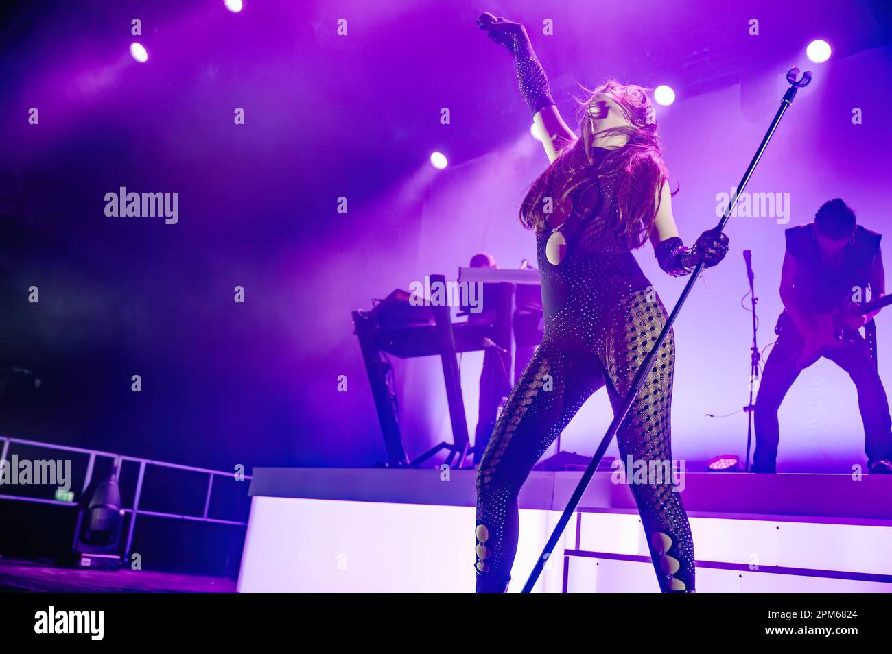 Manchester, UK. 11th April 2023. Mimi Webb performs at Manchester ...