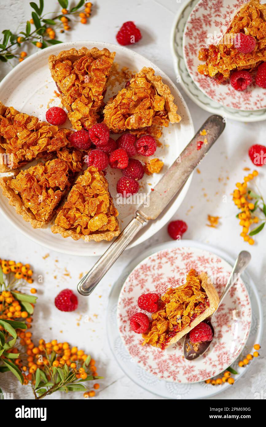 Cornflake tart hi-res stock photography and images - Alamy