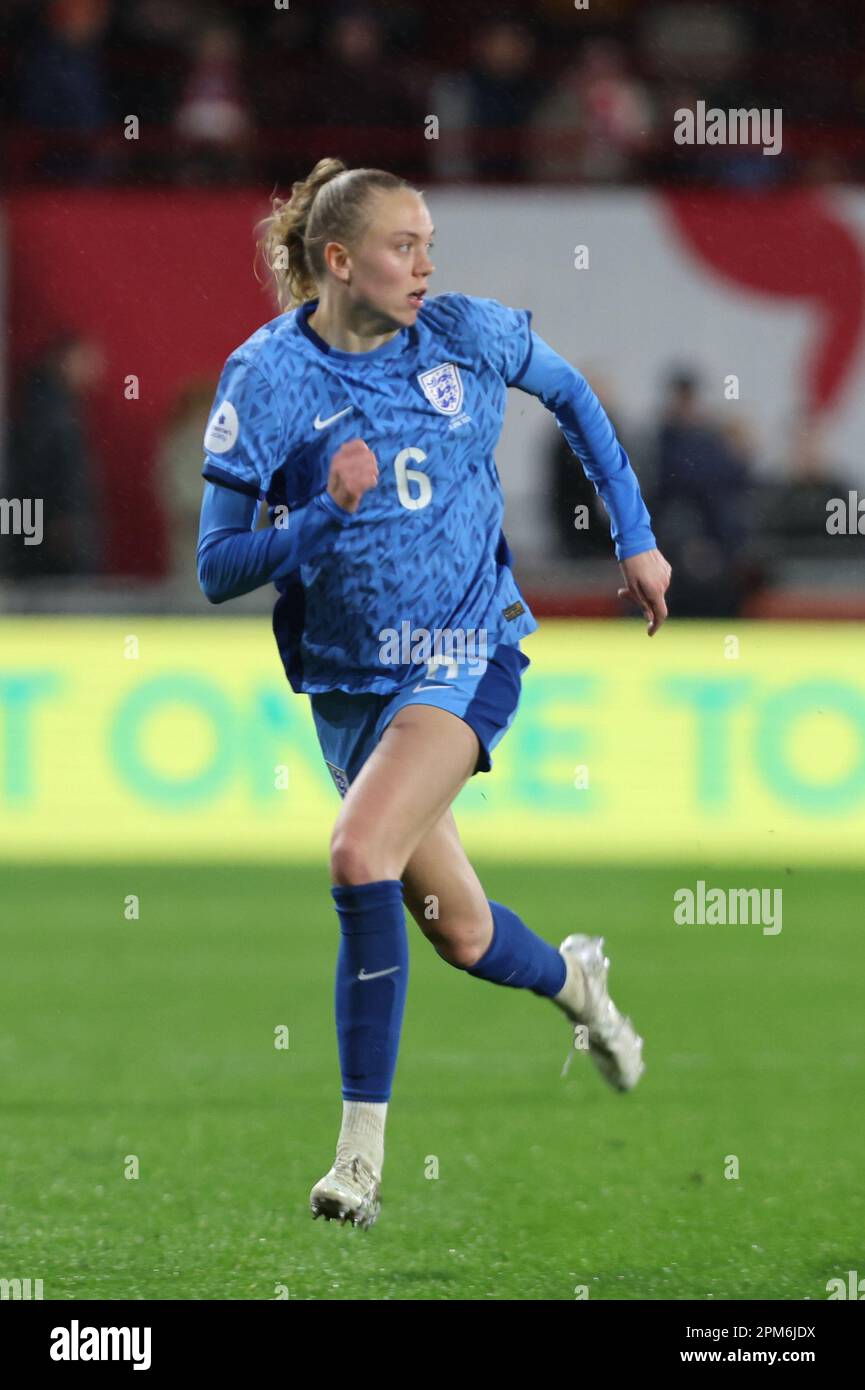 Esme morgan england hi-res stock photography and images - Alamy