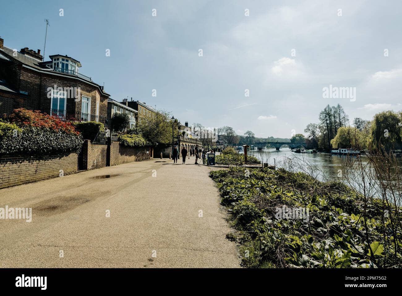 London Richmond along the River Thames Stock Photo - Alamy