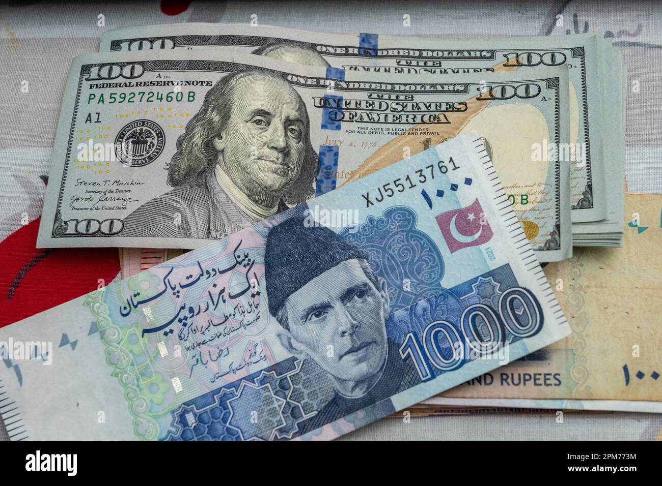 5000 rupees hi-res stock photography and images - Alamy