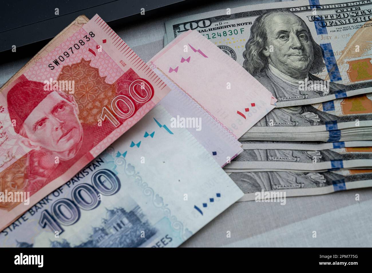 5000 rupees hi-res stock photography and images - Alamy