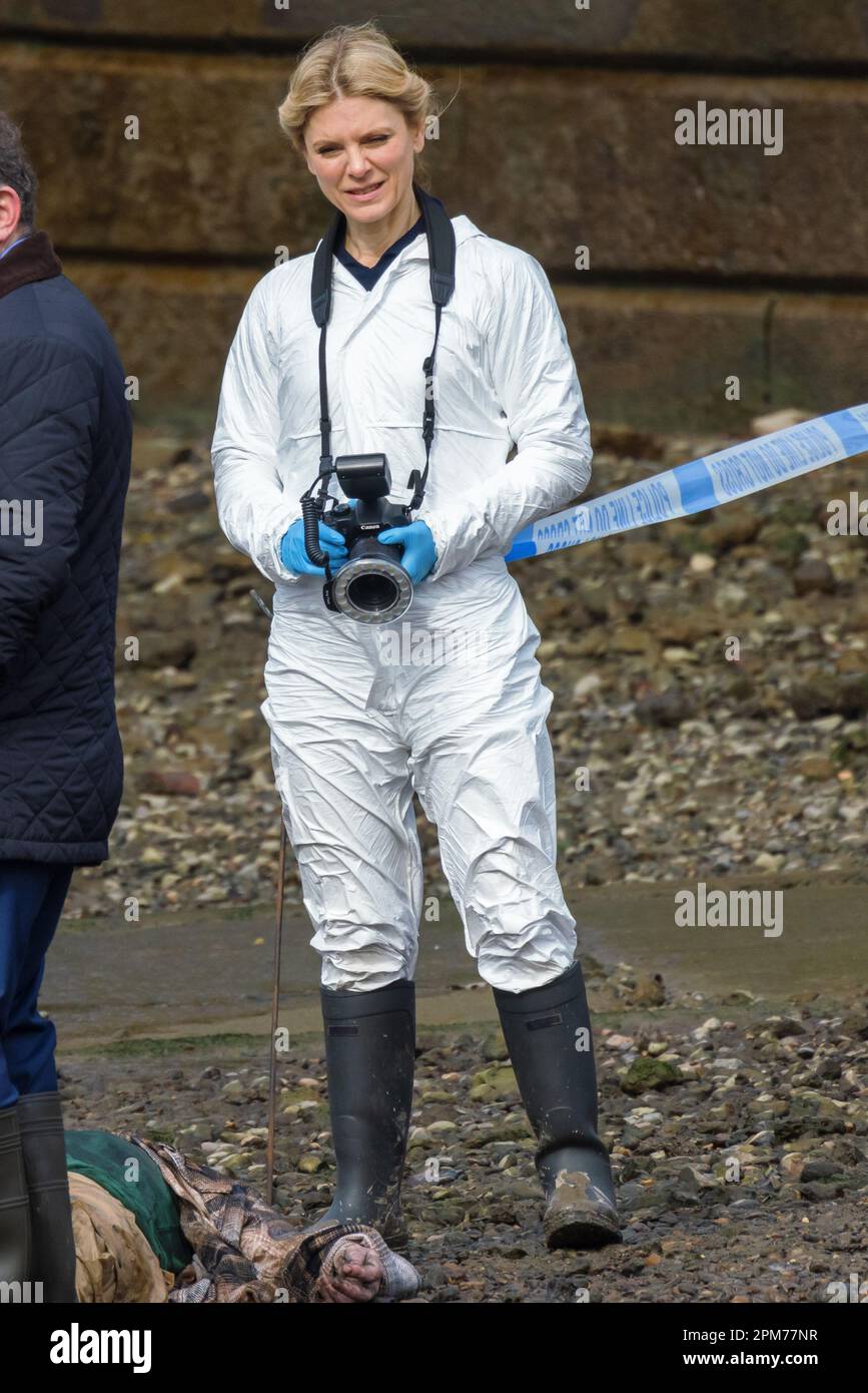Silent witness emilia fox hi-res stock photography and images - Alamy