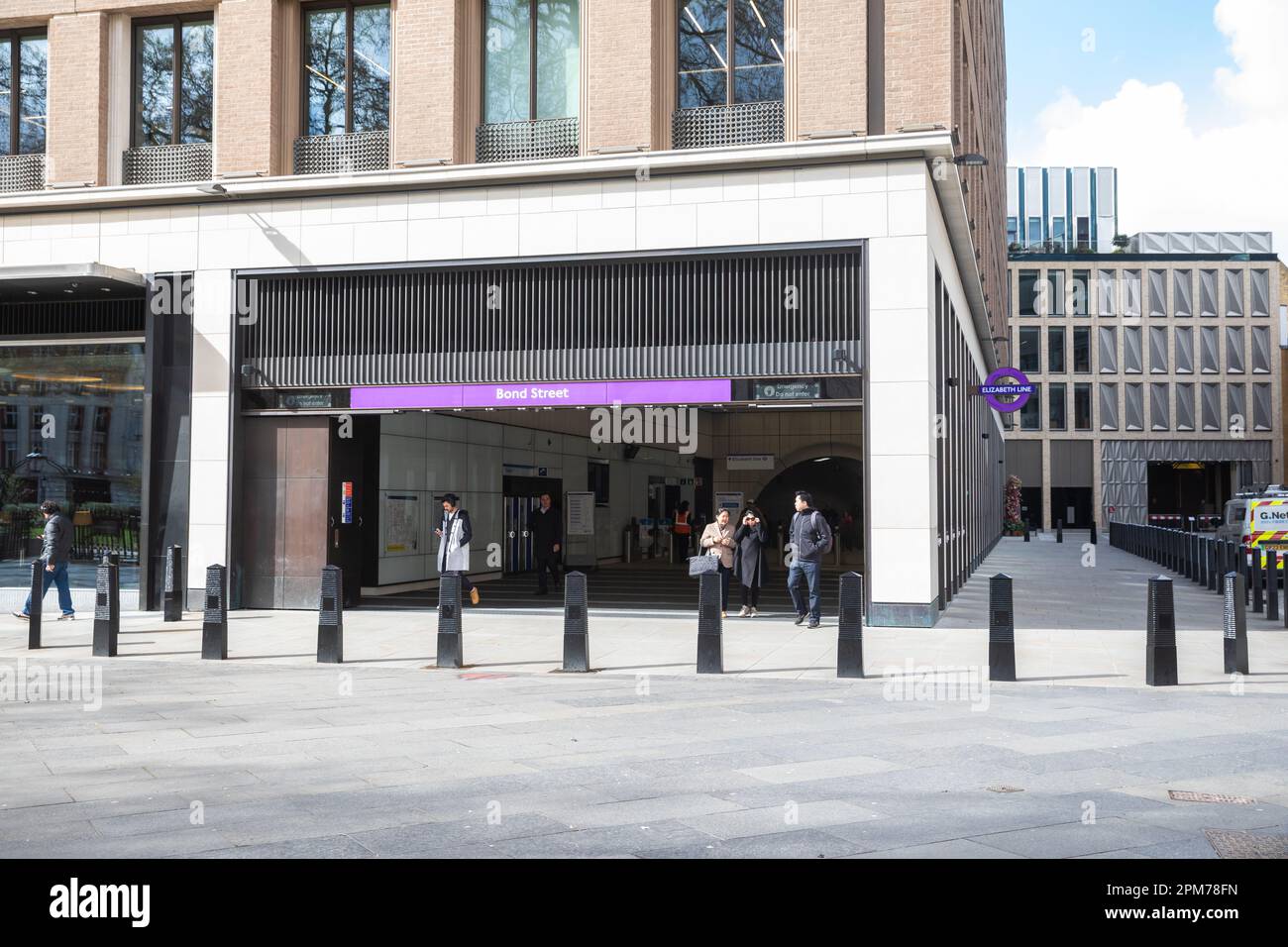 Bond Street Station on the Elizabeth Line in Hanover Square, London ...