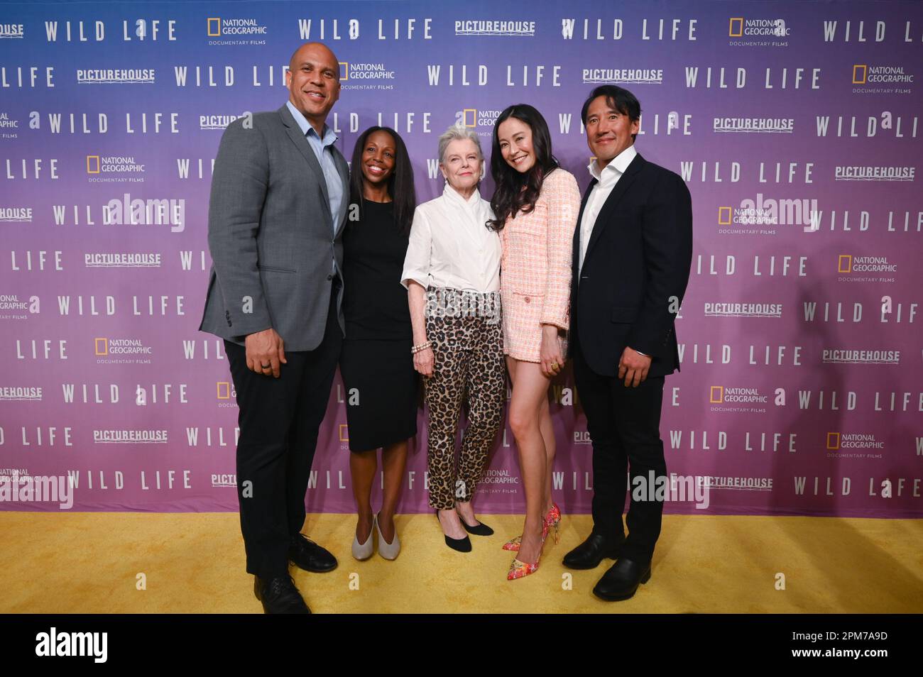 NEW YORK - APRIL 11: Corey Booker, guest, Kristine Tompkins, Chai ...