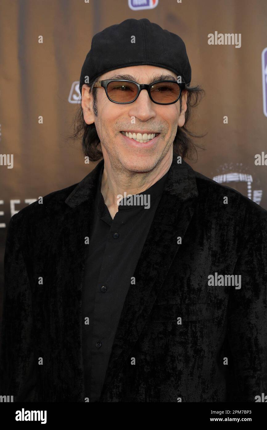 April 11, 2023, Burbank, California, USA: BURBANK, CALIFORNIA - APR 11 ...