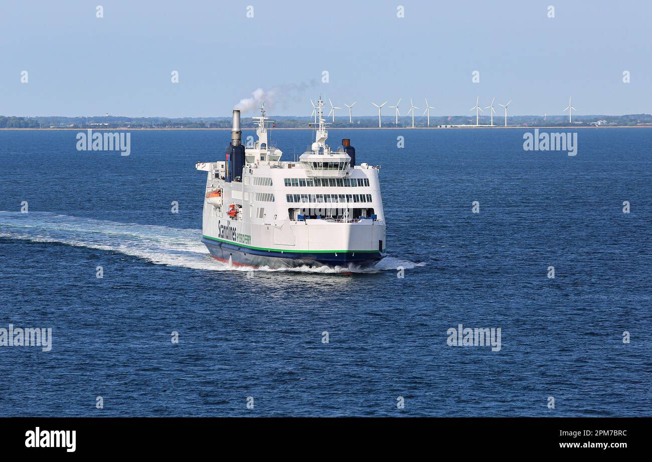 Hybrid ferry Prins Richard, Rødby onshore wind farm turbines ...