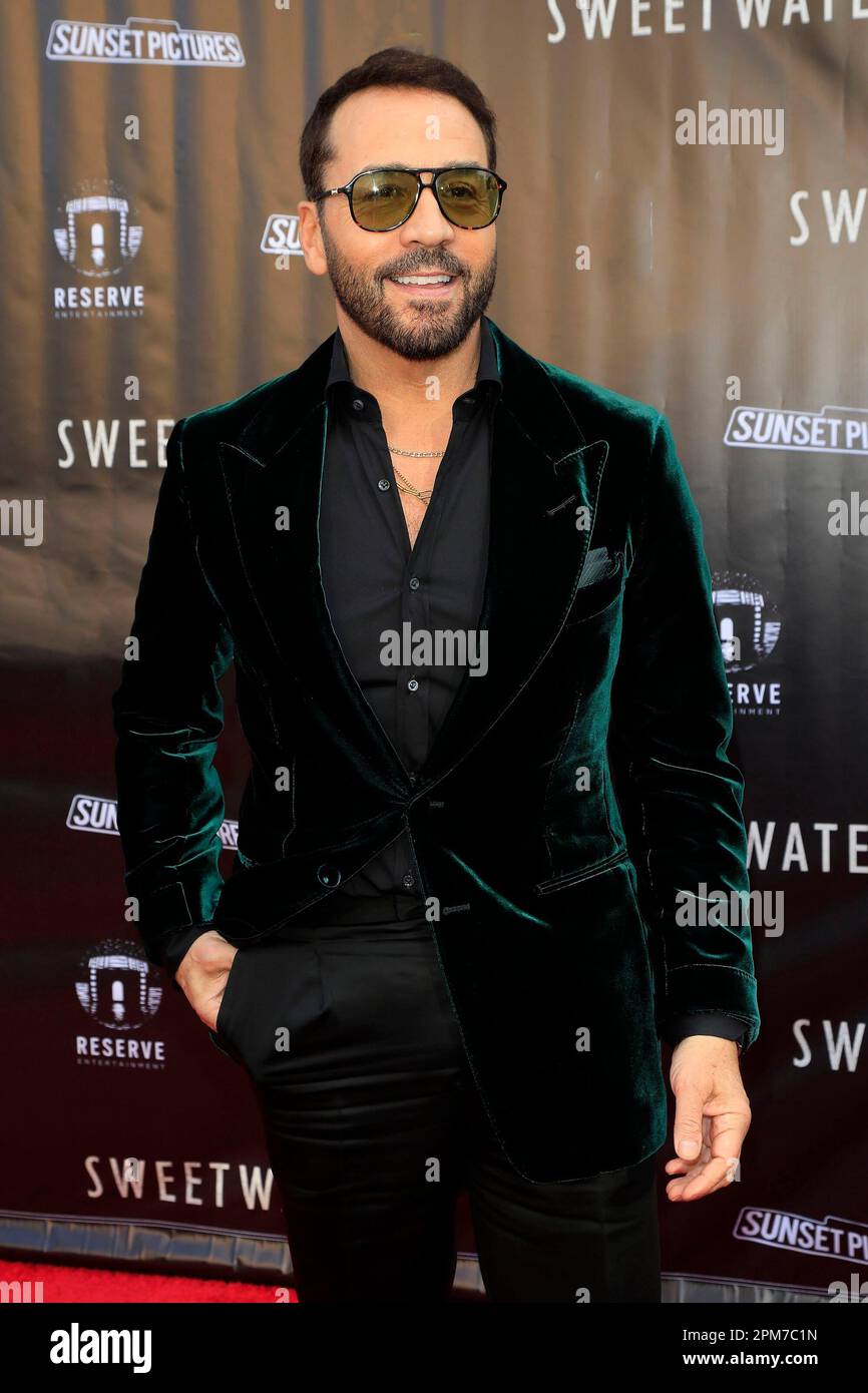 Los Angeles, CA. 11th Apr, 2023. Jeremy Piven at arrivals for ...