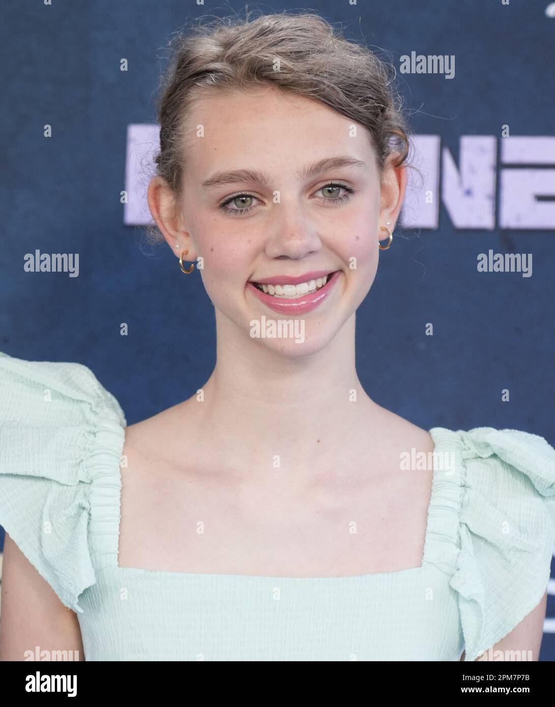 Elle Graham arrives at the Disney+'s Original Series RENNERVATIONS Los ...