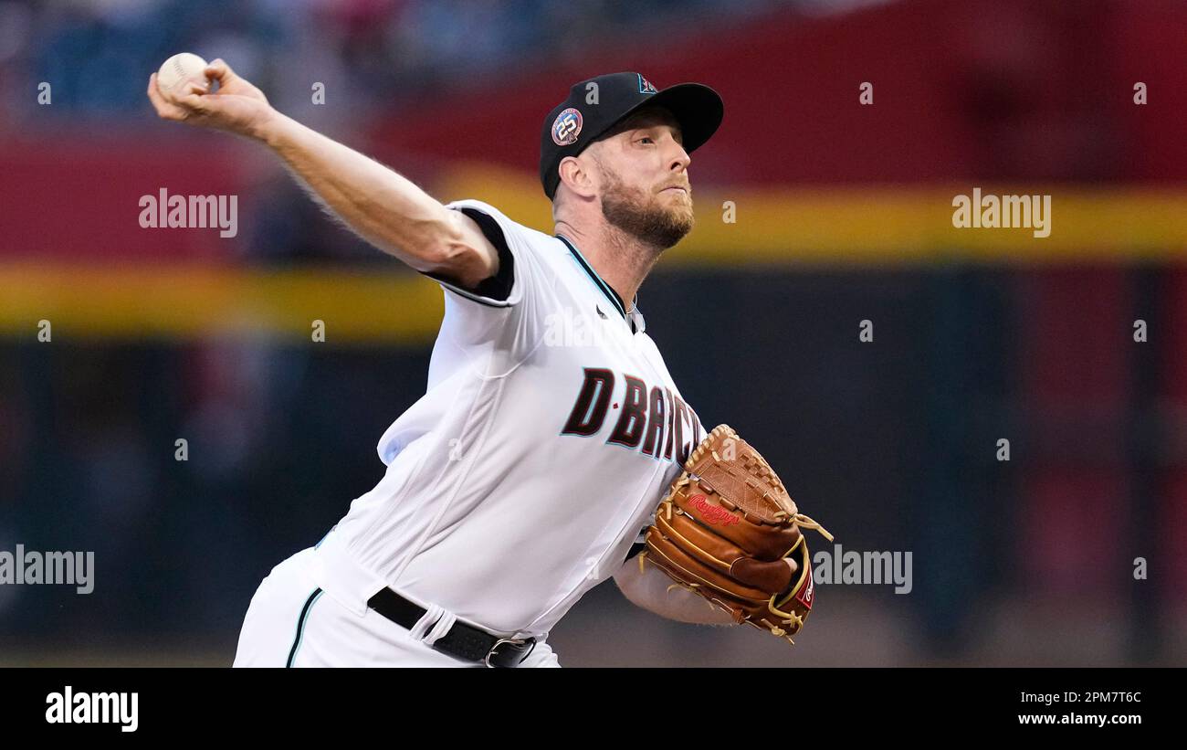 Arizona Diamondbacks starting pitcher Merrill Kelly throws against the ...