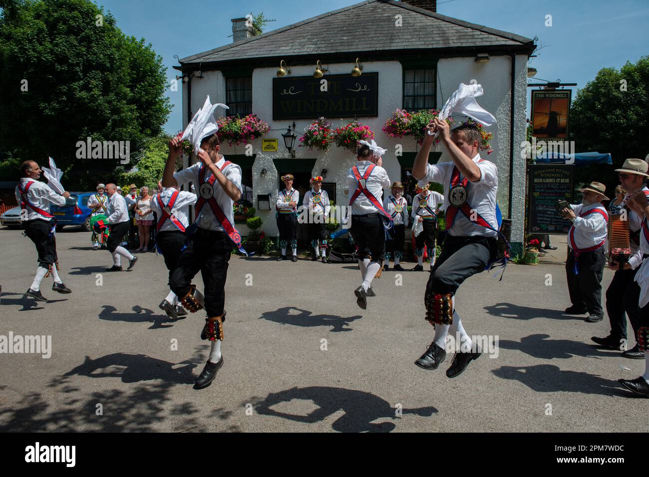 Waving handkerchiefs hi-res stock photography and images - Alamy