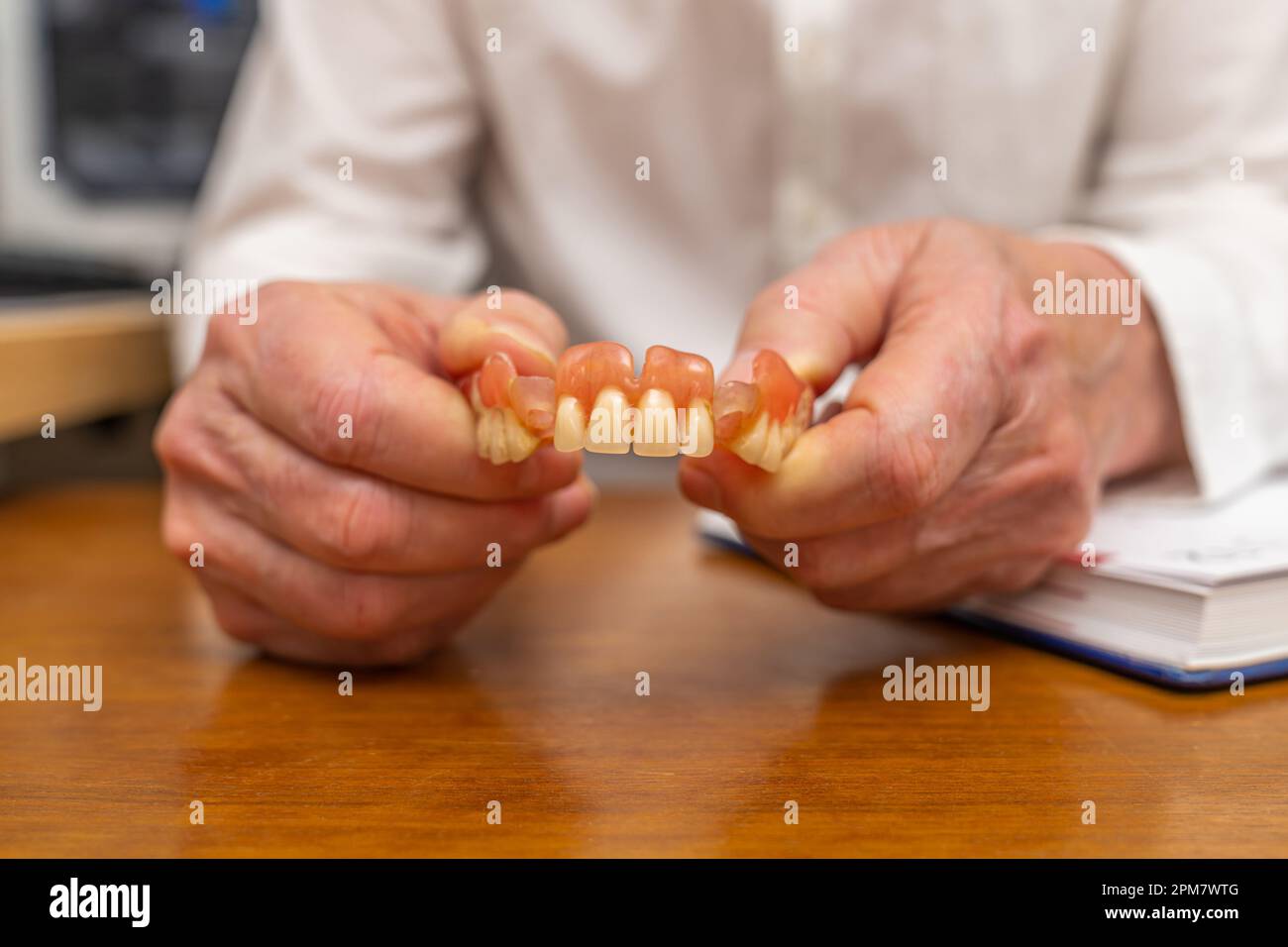 False teeth prothesis dentures hi-res stock photography and images - Alamy