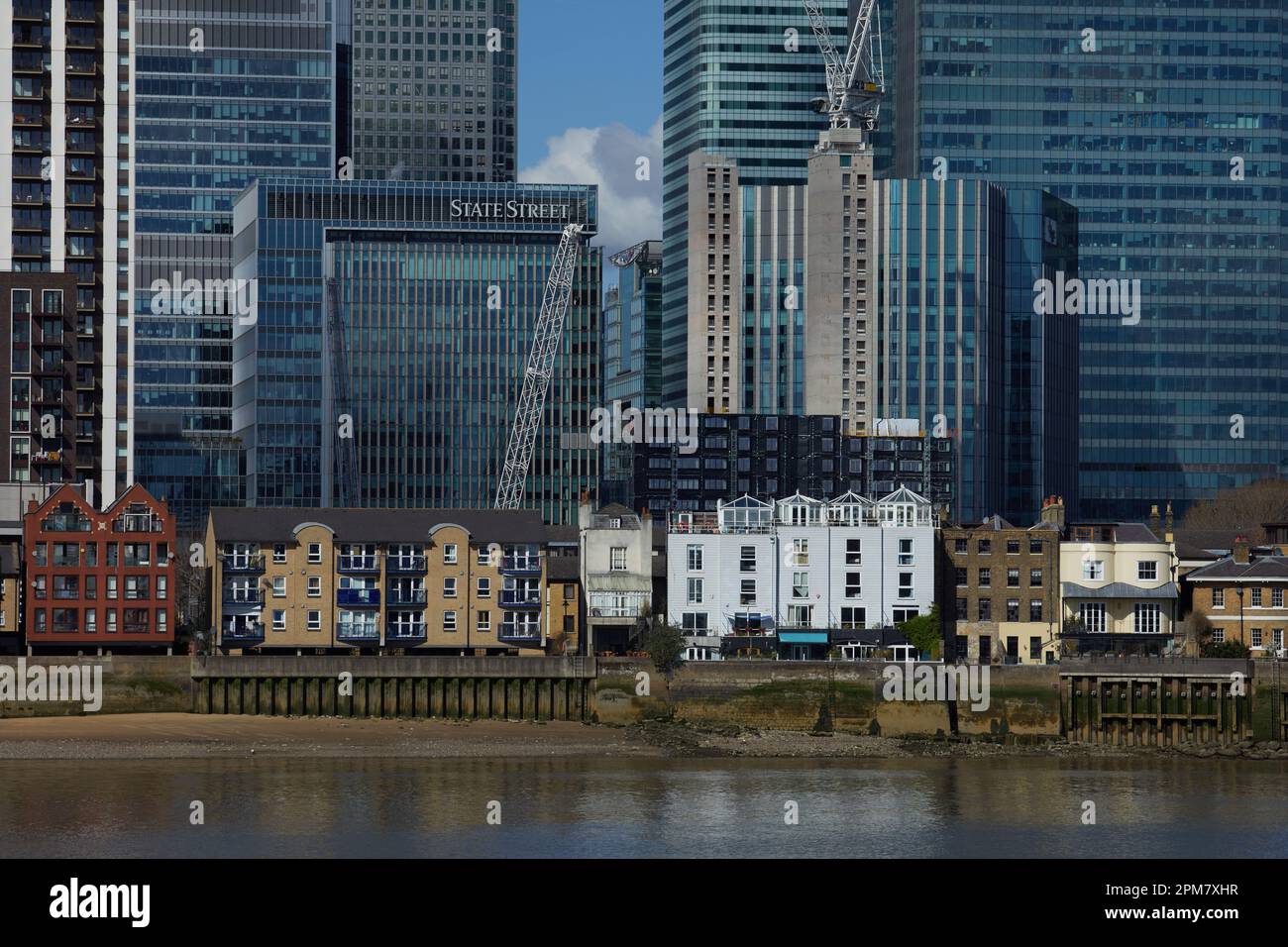 Canary Wharf skyscrapers, part of London's central business district ...