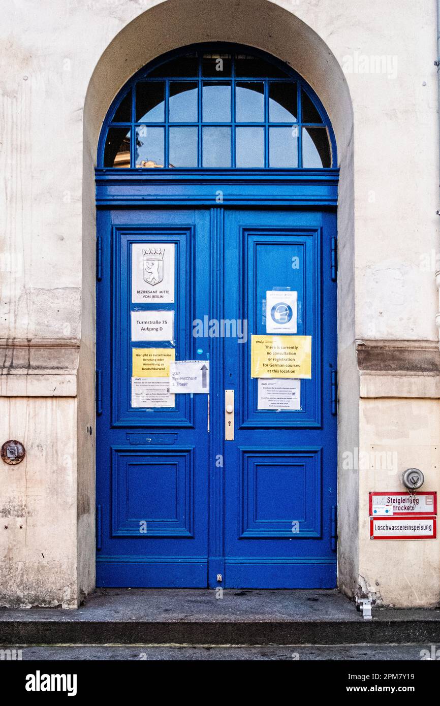 Government borough Office, Bezirksamt Mitte von Berlin entrance ...