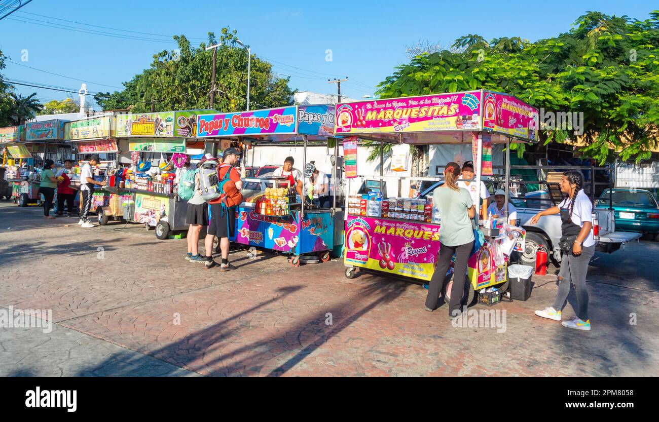 Downtown merida mexico hi-res stock photography and images - Alamy