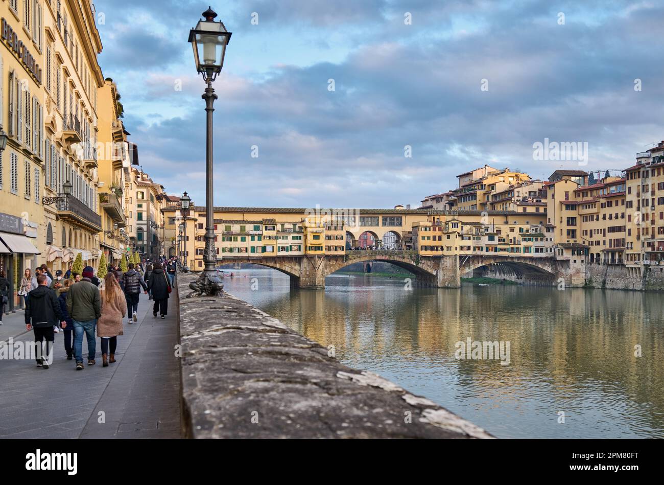 medieval brigde Ponte Vecchio over Arno river, Florence, Tuscany, Italy ...